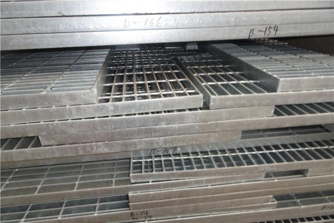 Light Steel Bar Grating Galvanised Metal Channel Grating Silver